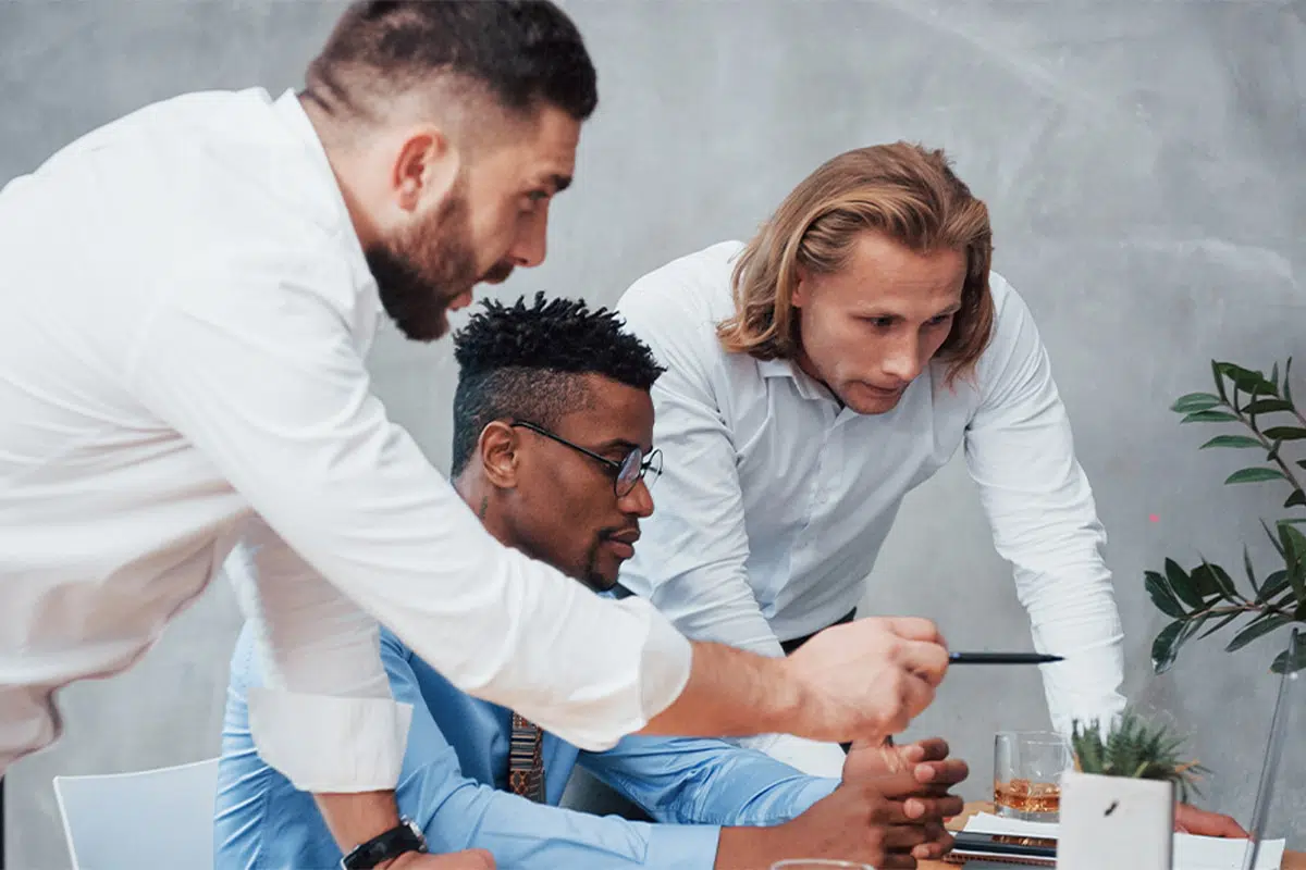 Service Manager Job Description Template - AvaHR